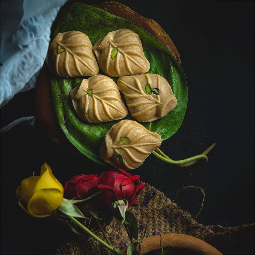 nolen gurer pata sandesh [400 grams] - 18-19 pieces – Ganguram Sweets